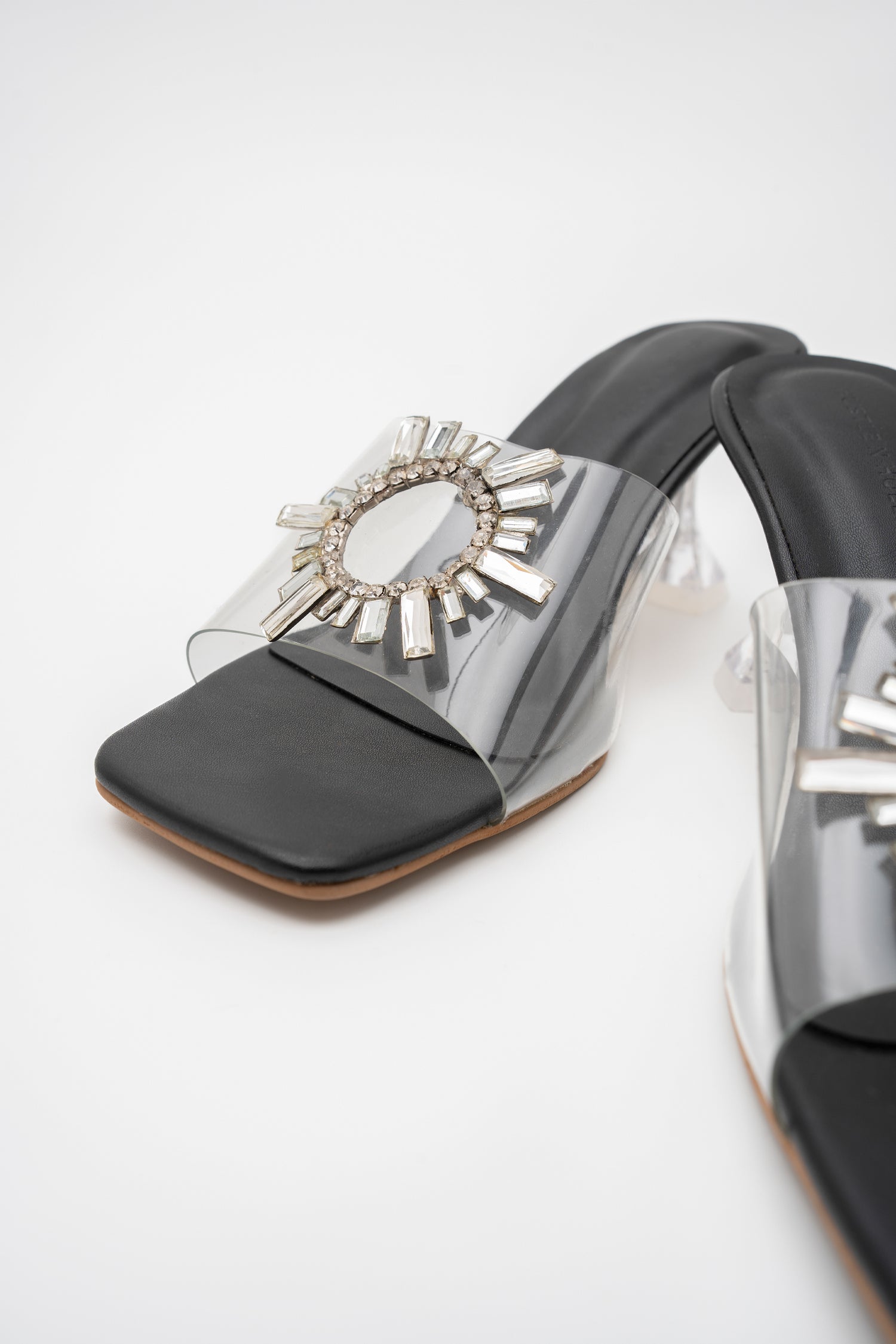 Buy High Heels for Girls & Women Online in Pakistan on Sale